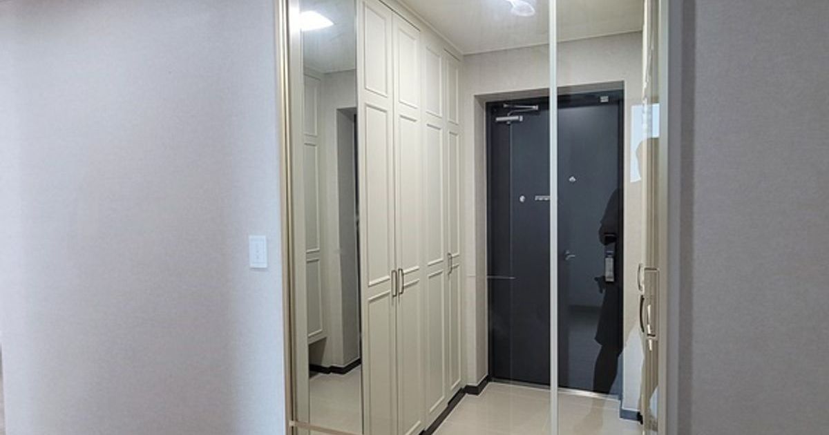원슬라이딩 중문 쇼미더도어 숨고 숨은고수