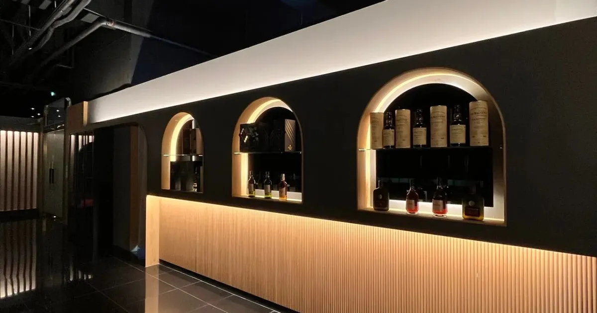 홀덤바 / 김성용 - 숨고, 숨은고수