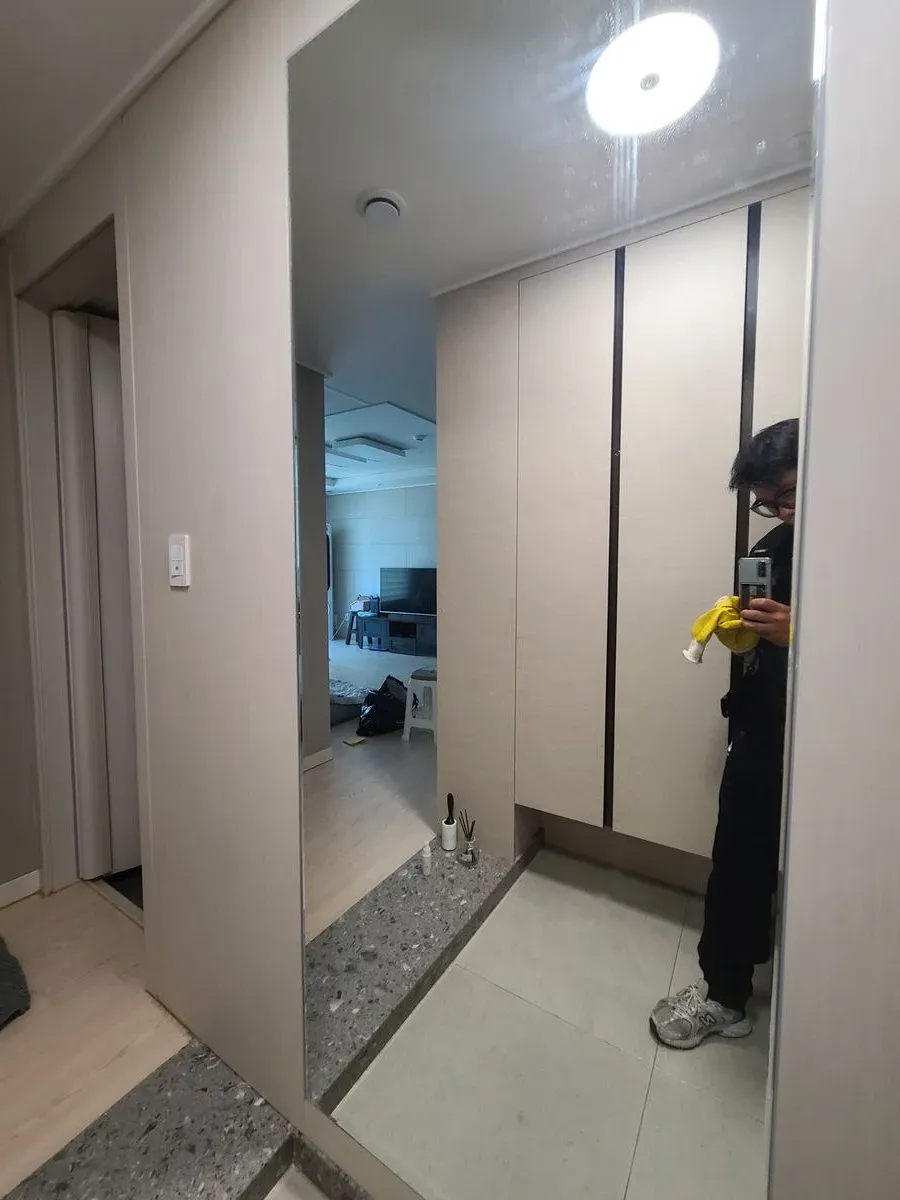 현동 코오롱 거울교체 작업 수림창호 숨고 숨은고수