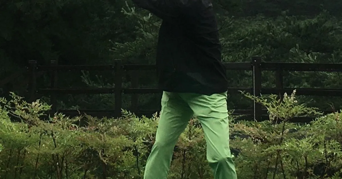 스윙모션 스틸컷 정면 김근범 숨고 숨은고수