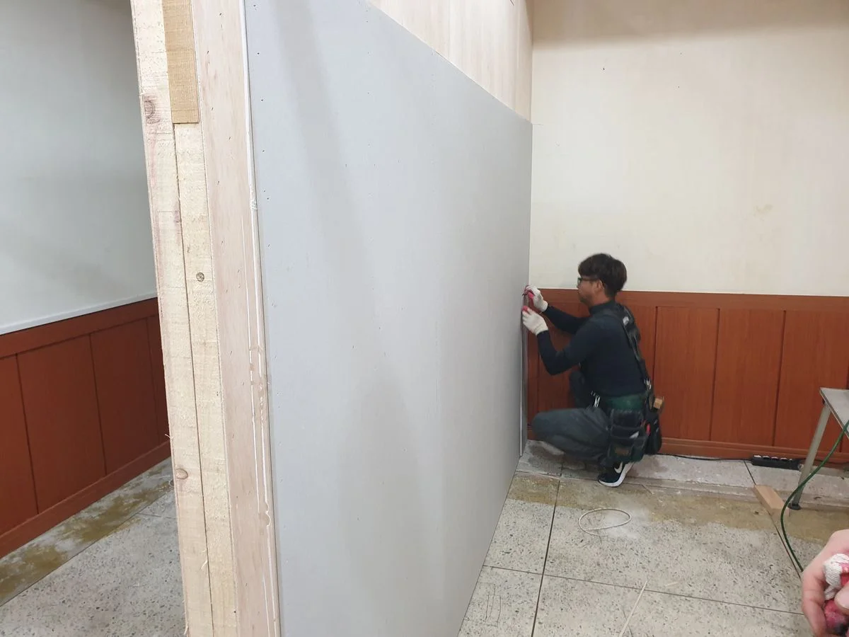 마사지샵 칸막이 공사 신산건설신산목공소 숨고 숨은고수