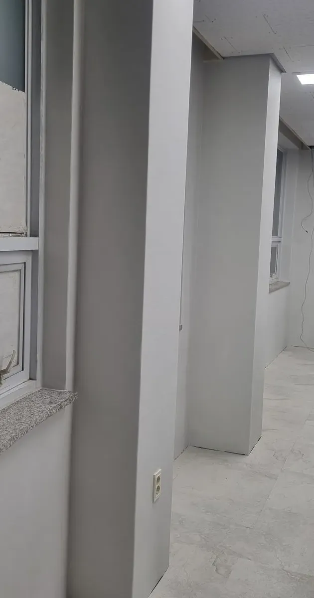 교대역 월드메르디앙 상가2층 사무실 실크도배 담쟁이 숨고 숨은고수
