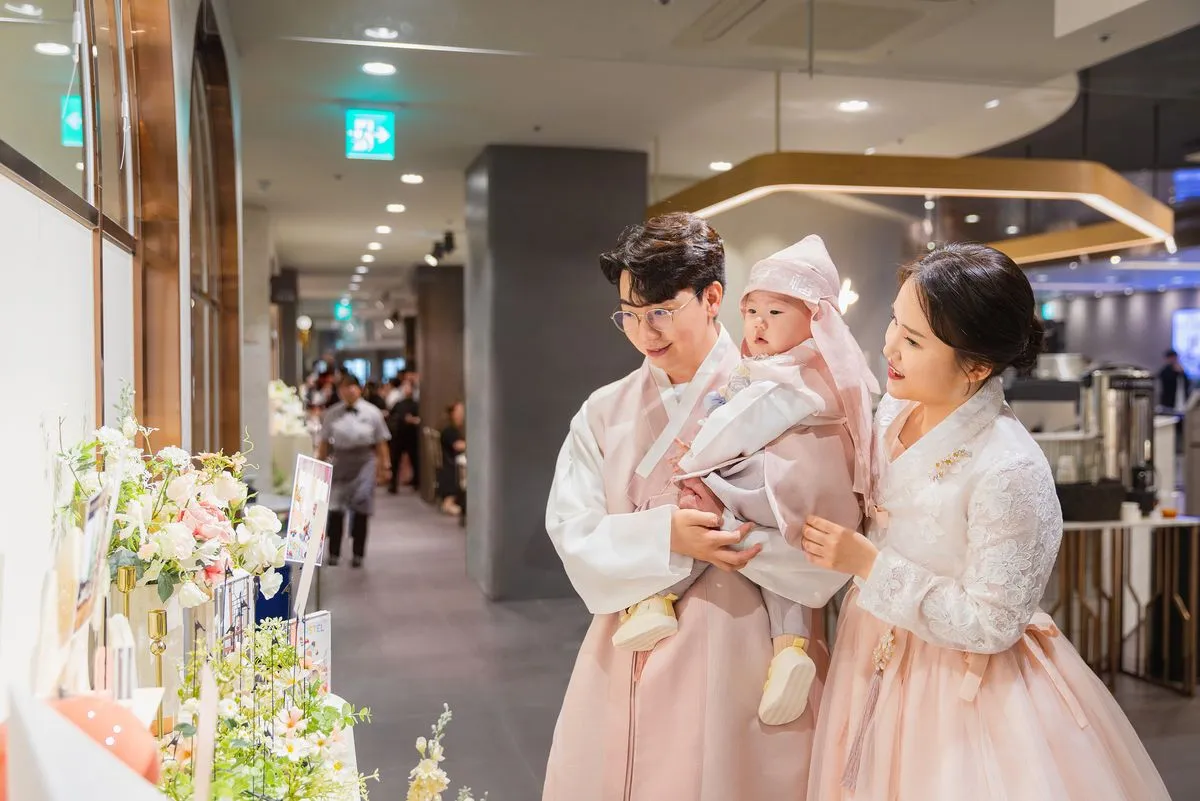 돌잔치 스냅촬영 백종현 숨고 숨은고수