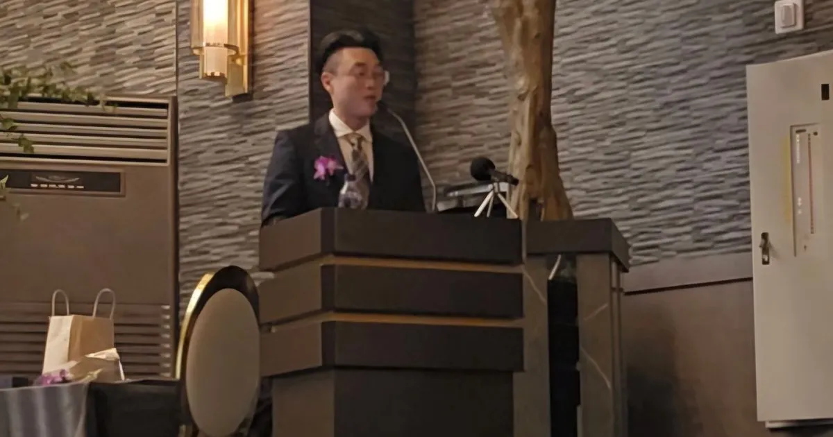 청주 아모르아트 아트홀 주례없는 예식 최현 숨고 숨은고수