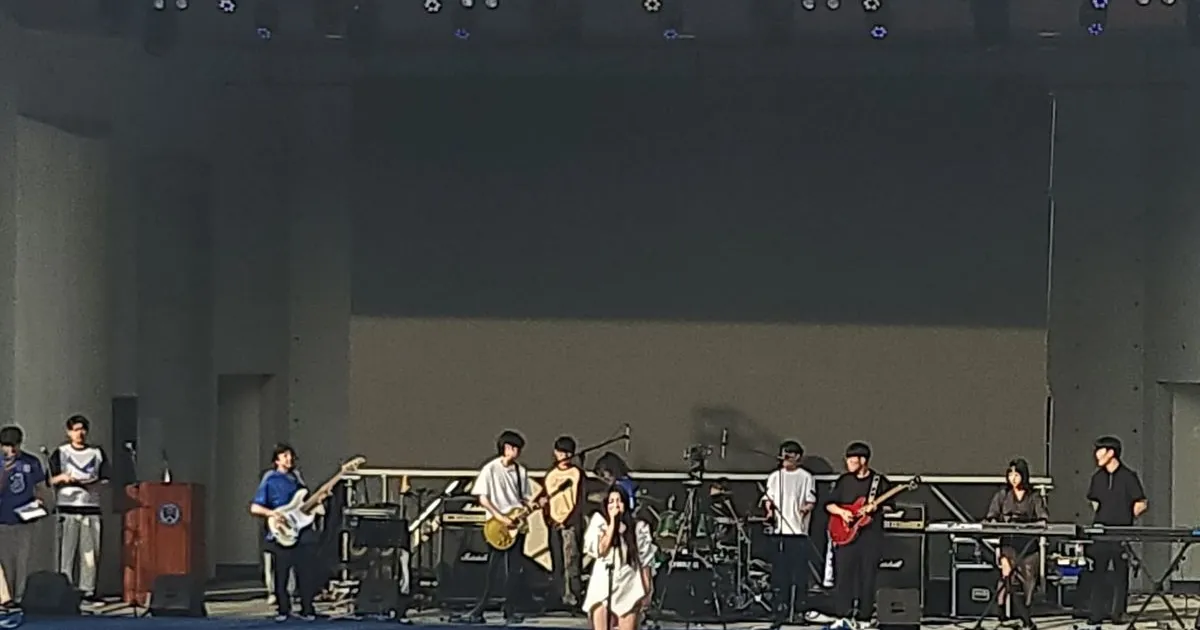 윤하 혜성 연세대학교 노천극장에서 축제 이고은 숨고 숨은고수