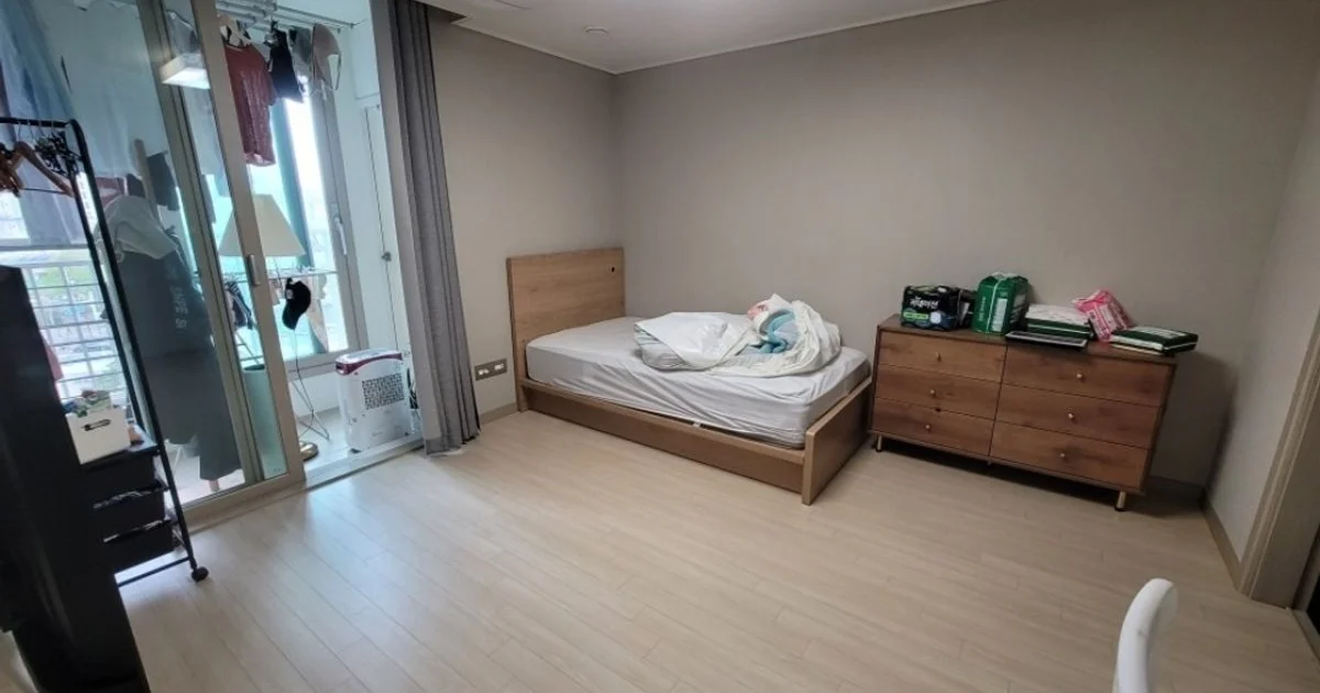 가구재배치 답십리 가구 재배치 및 책상 폐기 작업 가이남가구 가전 이동해 주는 남자 숨고 숨은고수