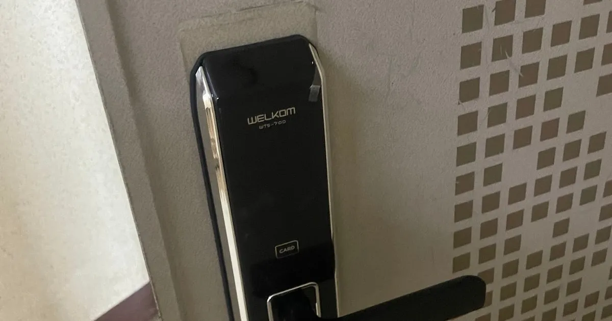 도어락 클로저 말발굽 현관문안전고리 루쓰디자인 숨고 숨은고수