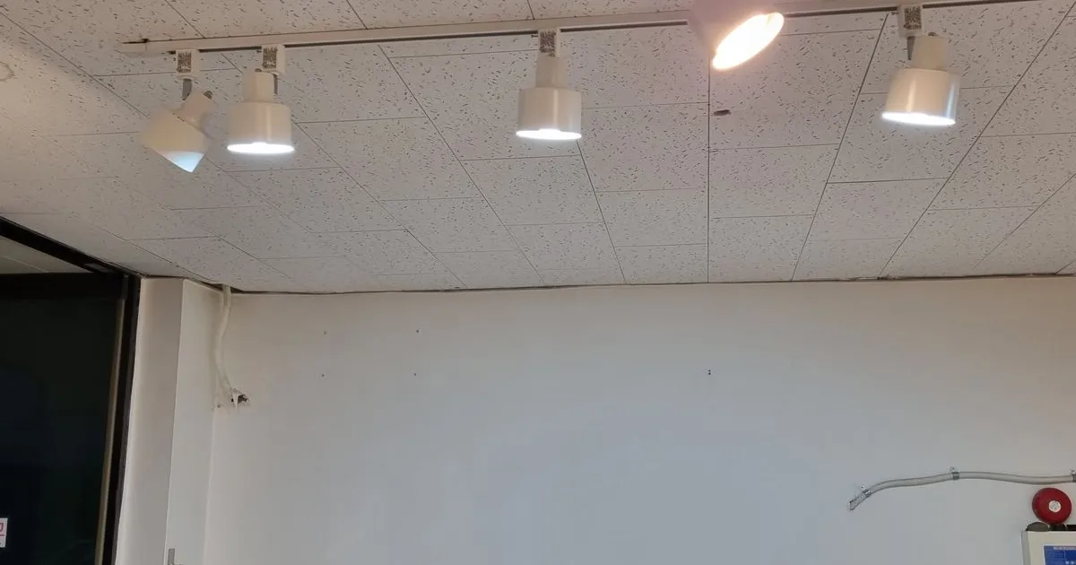 전기증설공사 및 콘센트 증설 레일조명시공 엘트론전기 디자인 숨고 숨은고수