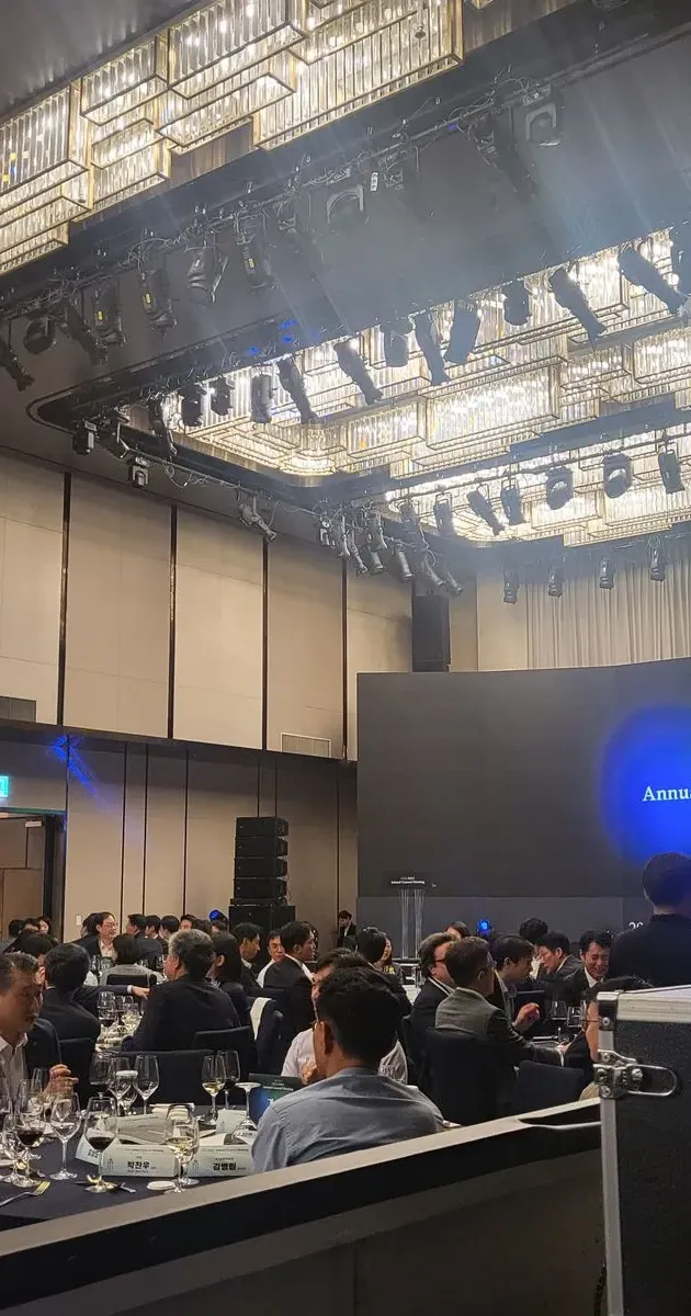 기업행사 조명 및 음향장비 대여 나인컴퍼니자몽라이트 숨고 숨은고수