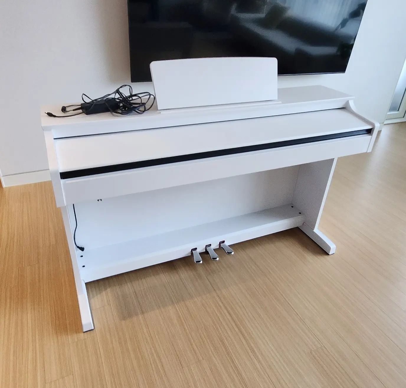 피아노 🎹 필름 시공 사례 국대인테리어필름 숨고 숨은고수
