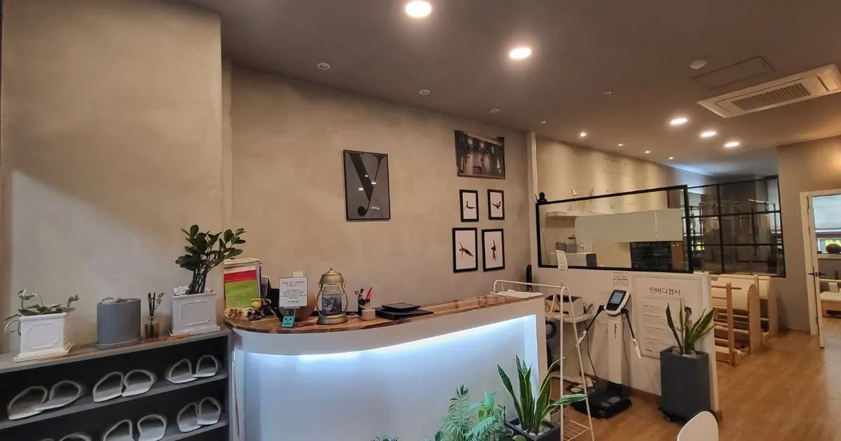 필라테스 더러운벽을 어린이날 긴급시공 이숲페인트 숨고 숨은고수