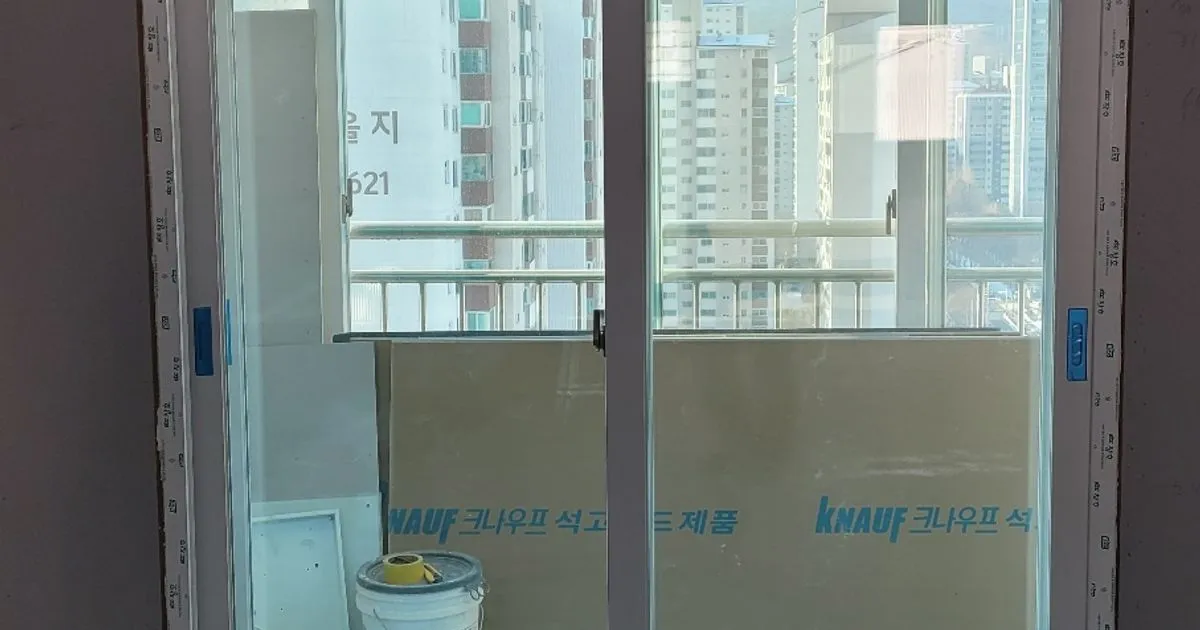산본 세종아파트 샷시 교체작업 디자인새얀 숨고 숨은고수