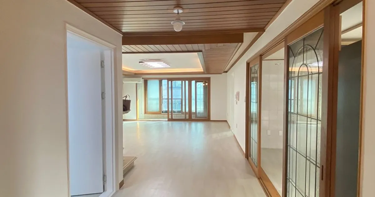 도배와 모든 소규모 인테리어등 실내에서 일어 나는 일들 개포동도배사 김경수 숨고 숨은고수