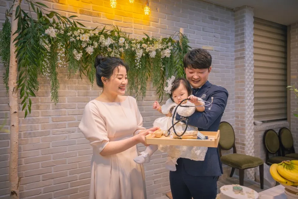 논산 노블레스 웨딩홀 돌잔치 스냅 송윤호 숨고 숨은고수
