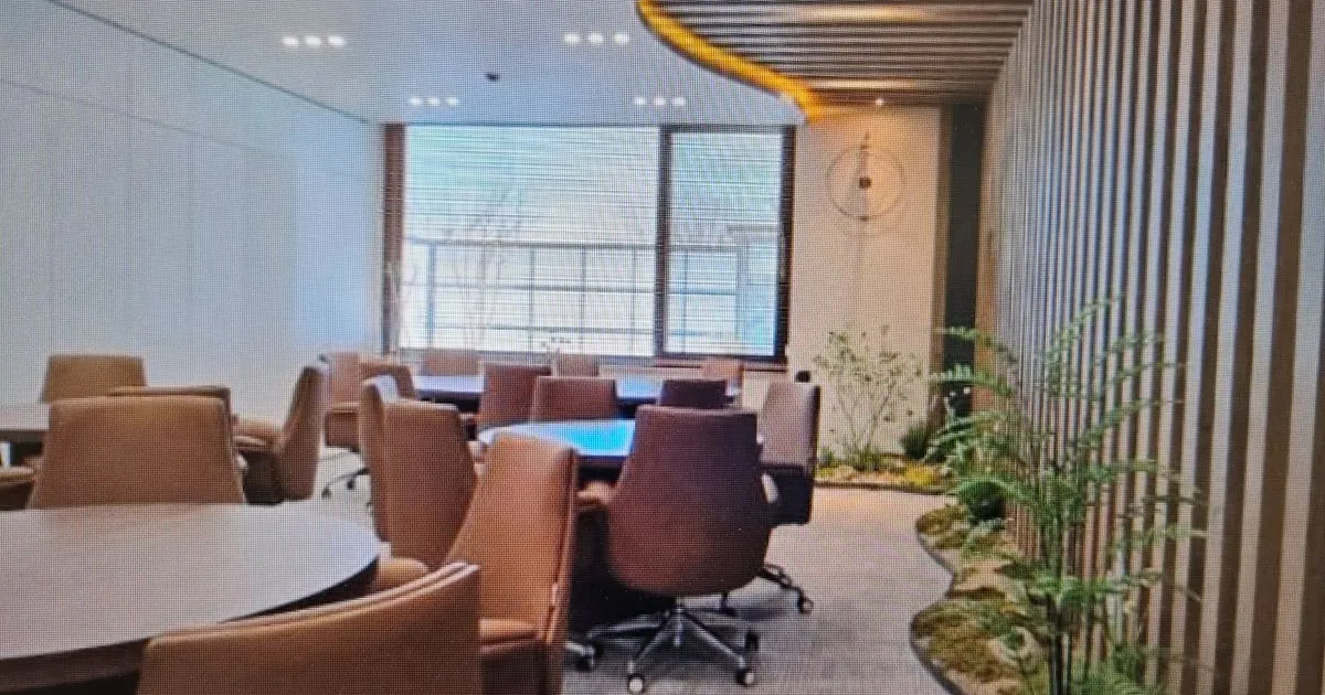 사무실 인테리어 주 모멘텀 숨고 숨은고수
