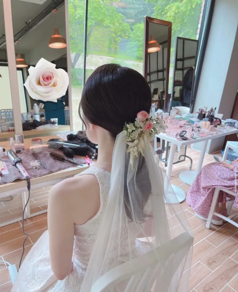 웨딩촬영 본식 헤어변형 아티스트 작업물 발라뷰티 숨고 숨은고수
