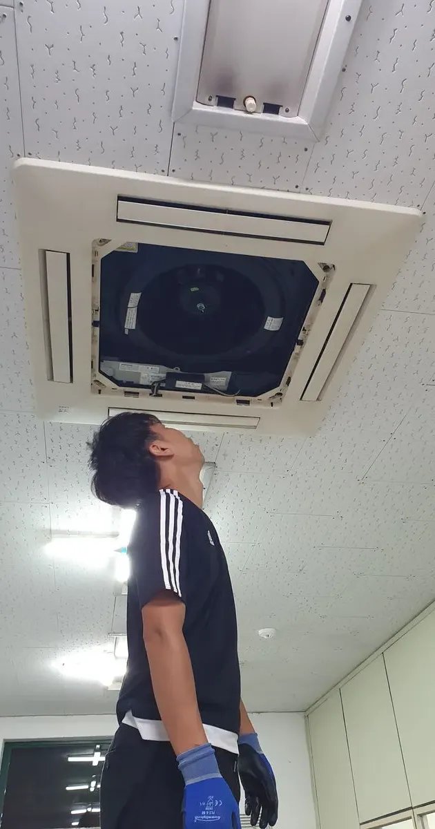 기업체 실험실 9기 에어컨 분해청소 한땀하우스 숨고 숨은고수