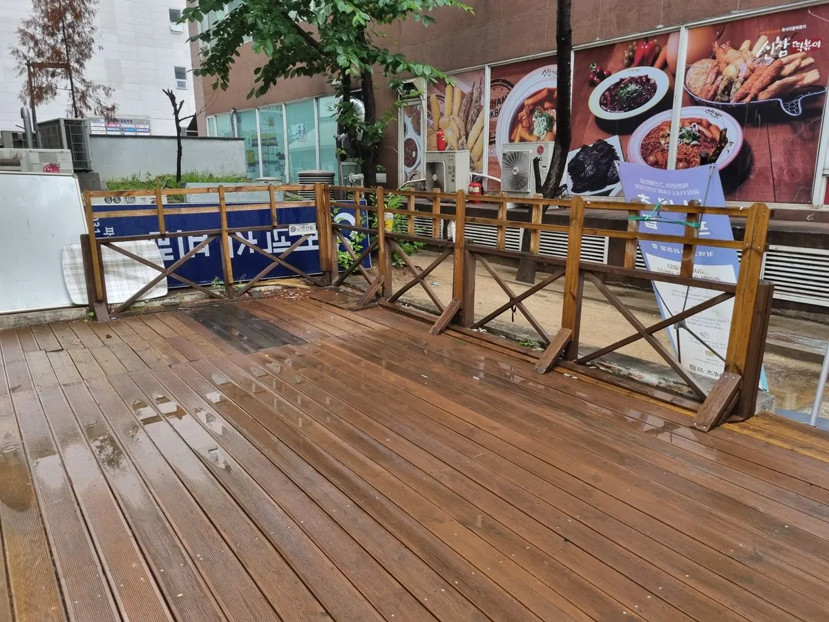 운정신도시 1층 밀키트매장 가벽데크난간철거 스마일철거 숨고 숨은고수