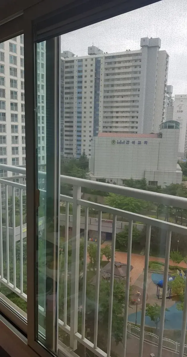 남동구 유리창 외창청소 작업입니다 김동현 숨고 숨은고수
