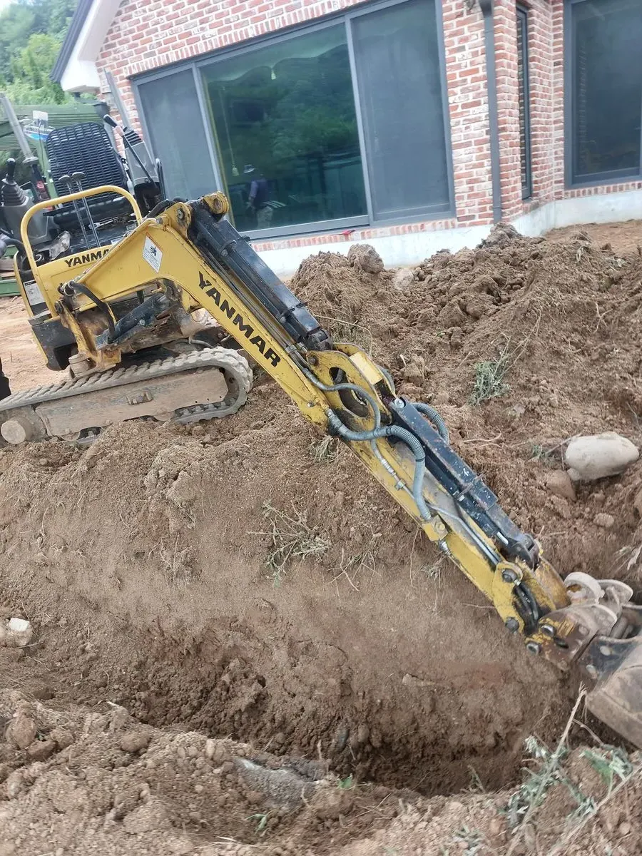 미니포크레인 미니굴삭기 인근지역배차 신속한출동 반나절 허니미니포크레인미니굴삭기소형포크레인중기 숨고 숨은고수