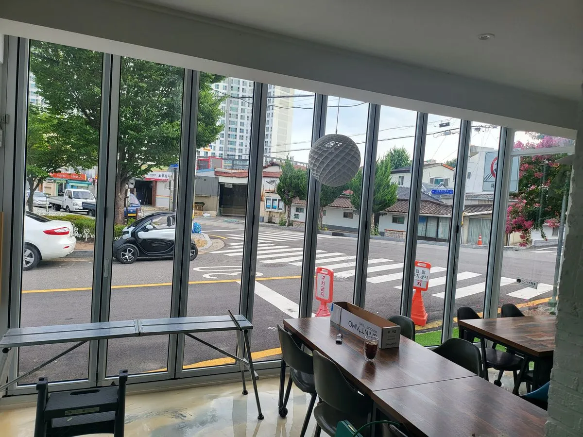 광주 동구 카페 단열필름 시공 에코뷰 단열필름 숨고 숨은고수