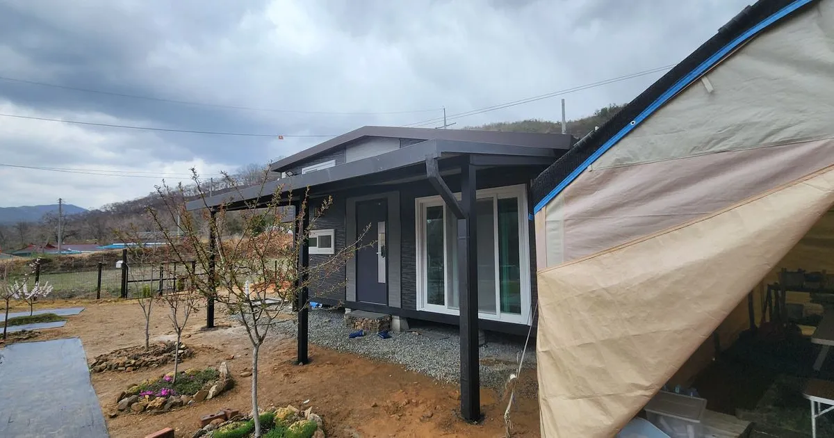 농막 징크판넬 파고라 시공 / 브라운하우징 - 숨고, 숨은고수