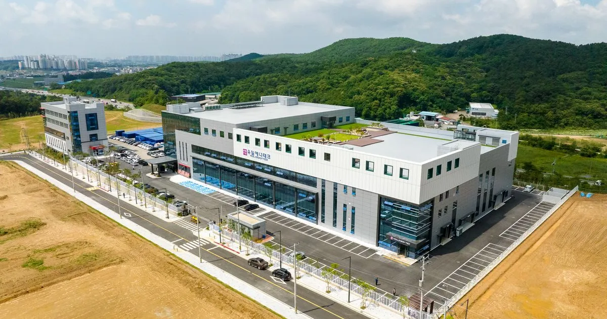 기업체 준공식 드론 사진 미디어잡화점 숨고 숨은고수