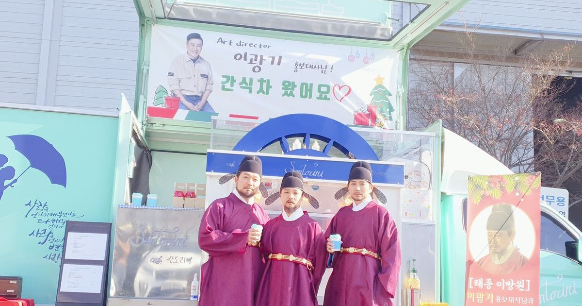 케이터링 현장사진 산토리니 컴퍼니 숨고 숨은고수