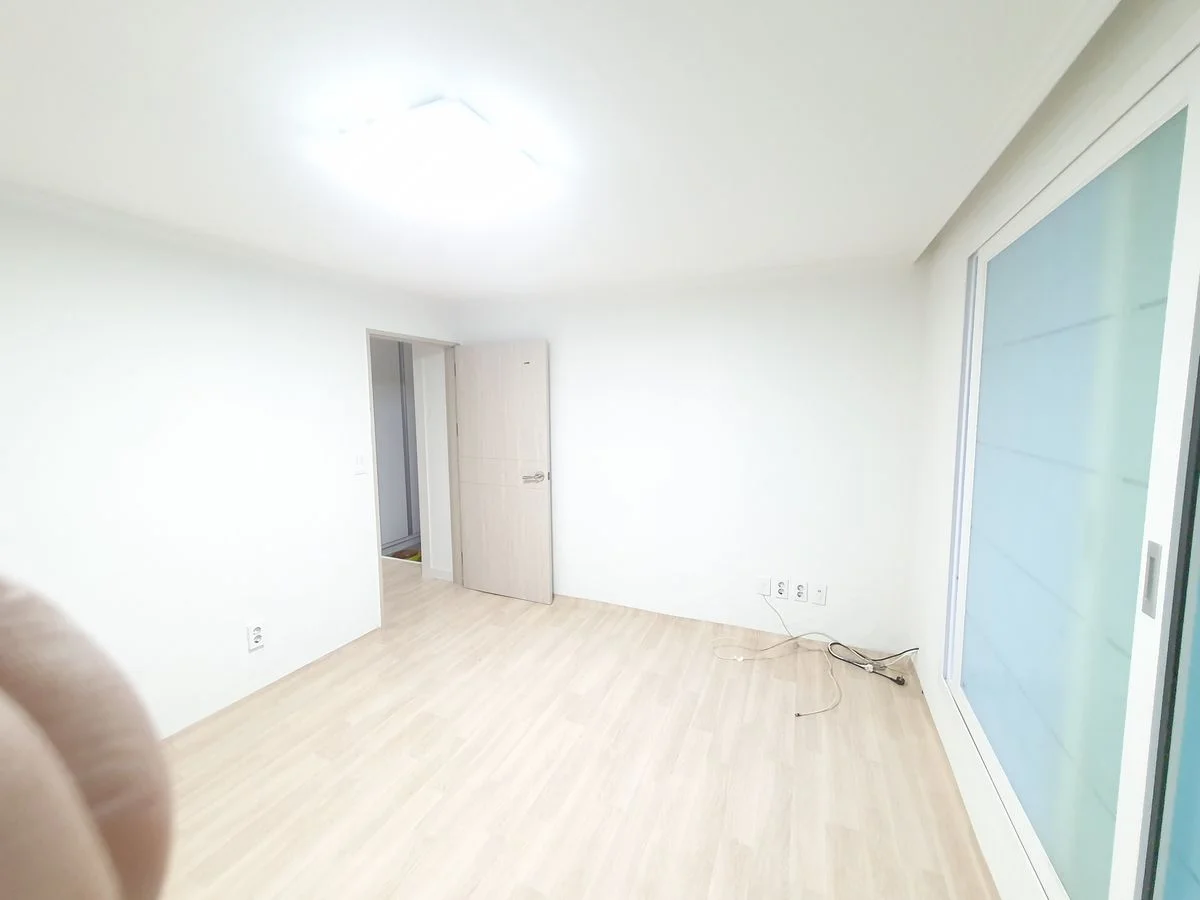 16평소형아파트 몰딩교체및실크도배 바르다 숨고 숨은고수