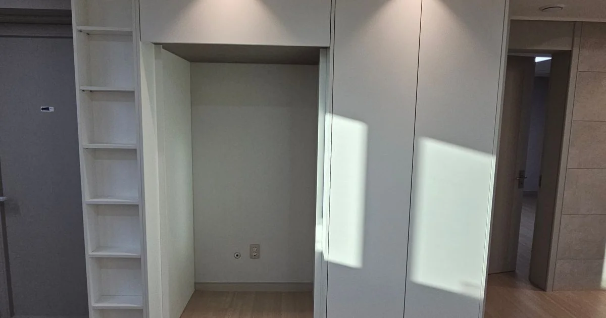 비어있던 공간 냉장고장 설치 정현영 숨고 숨은고수