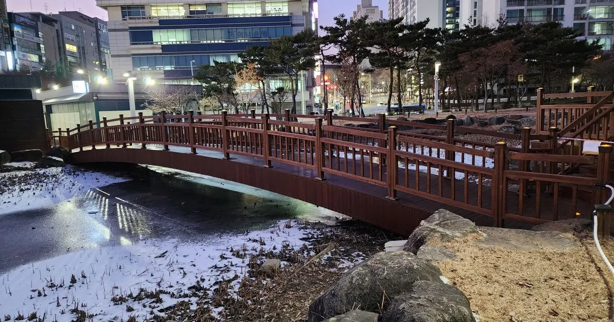 동춘당역사공원 데크보수공사 Msy코리아 숨고 숨은고수
