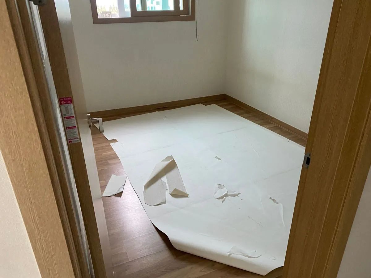입주청소 후 도배시공 한결도배 숨고 숨은고수