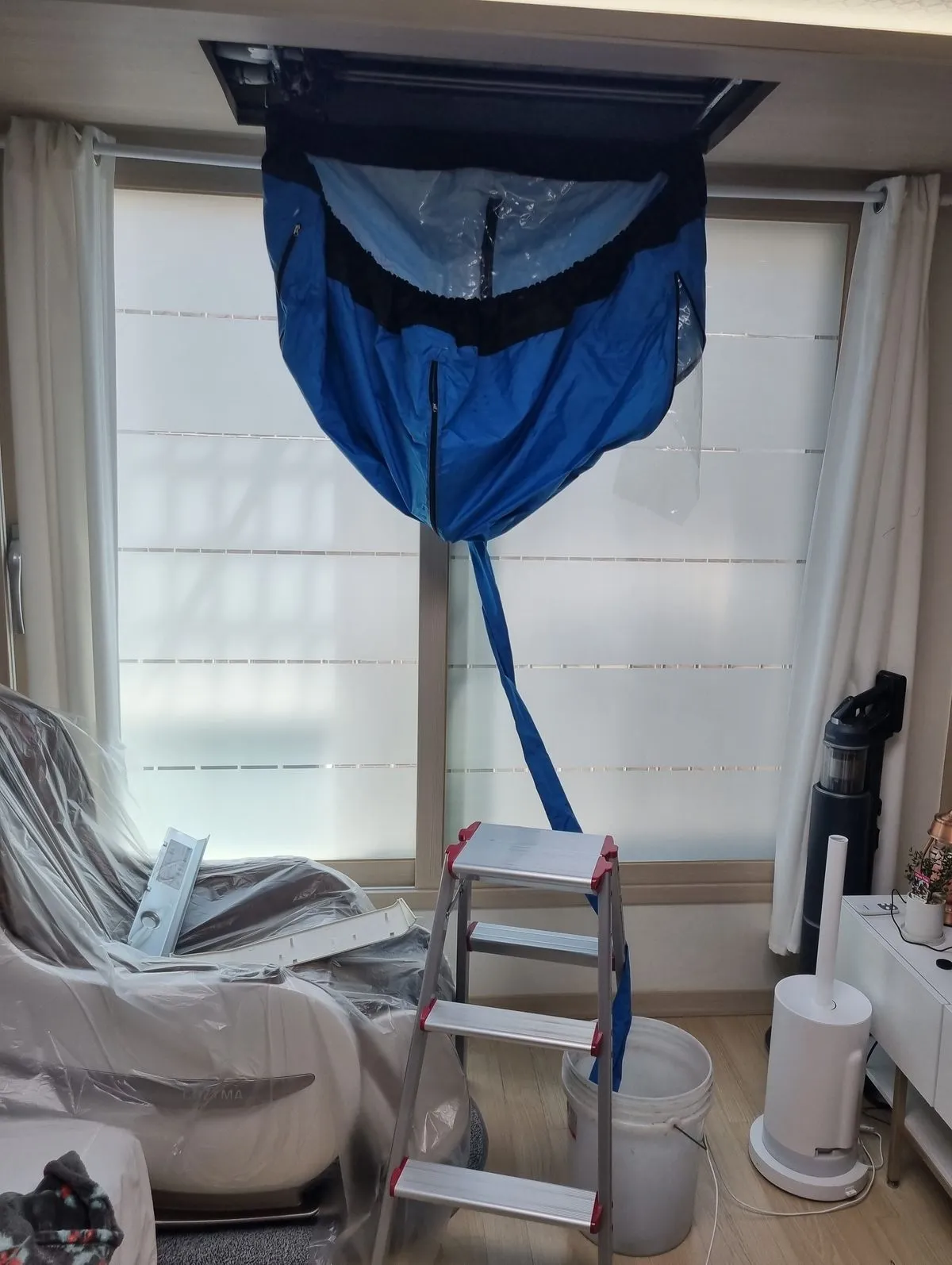 1웨이 에어컨 작업입니다 은성홈케어 숨고 숨은고수