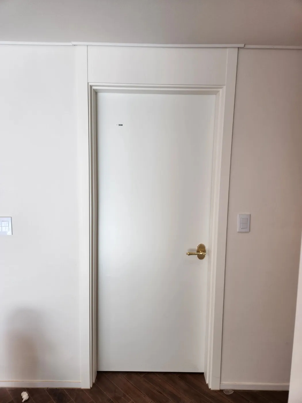 문짝문틀영림몰딩걸레받이아치목공중문 시공후기 문이다 숨고 숨은고수