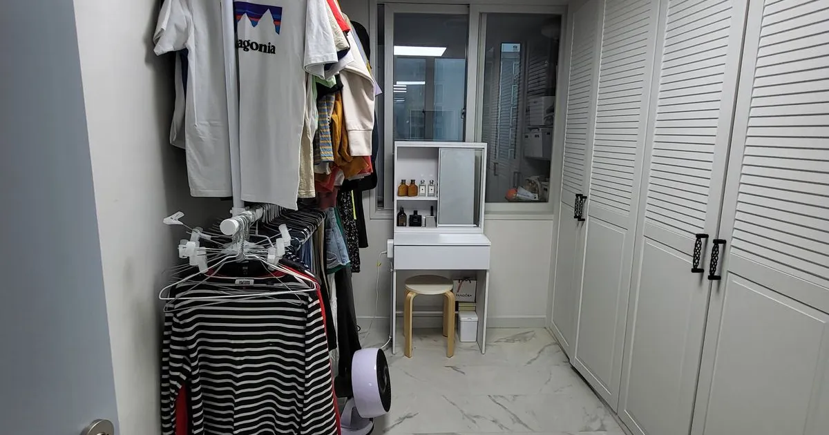 옷방을 안쓰는 행거로 드레스룸으로 탈바꿈하기 까멜의 더정리 숨고 숨은고수