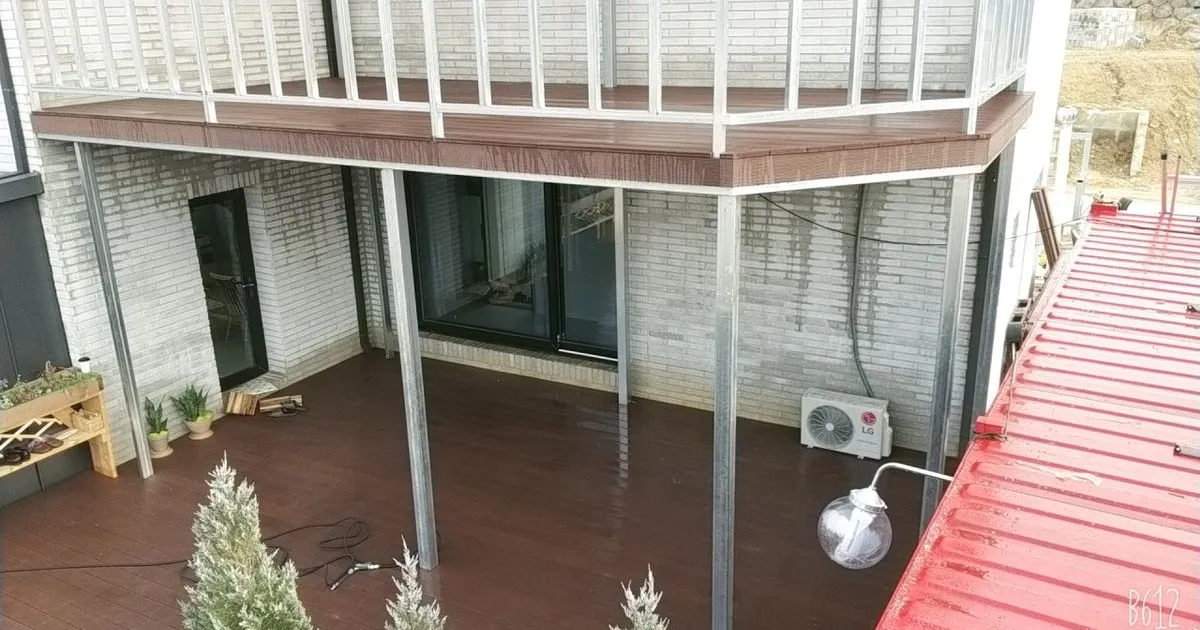 경기도여주 개인주택 복층 렉산지붕합성데크시공 입니다 삼일익스테리어 숨고 숨은고수