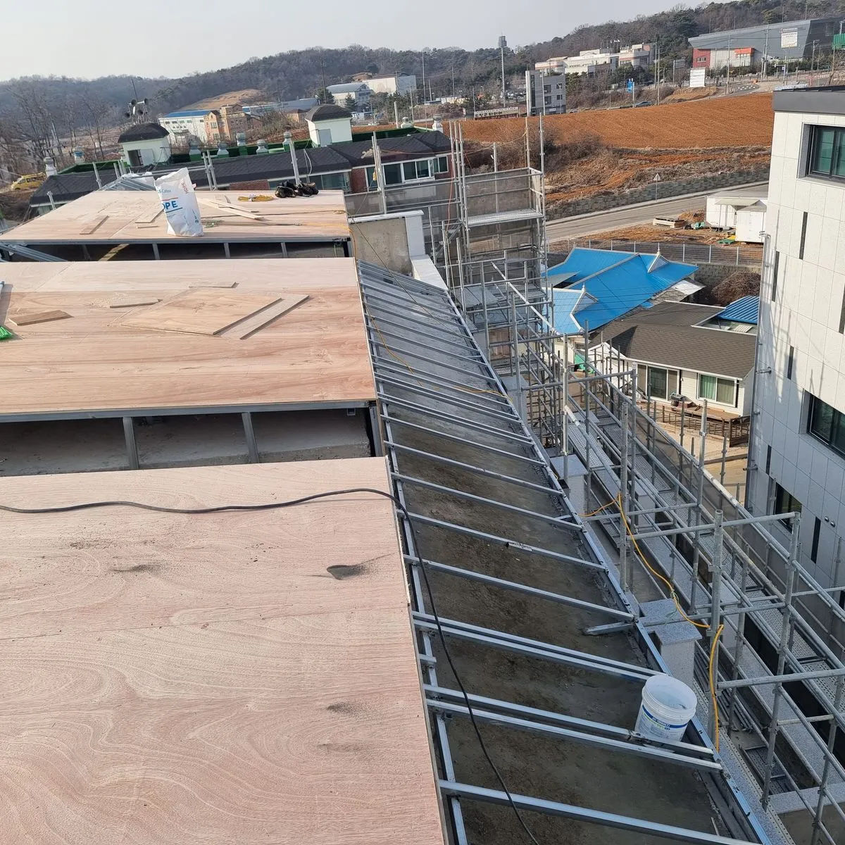 신축 지붕 징크 시공 청년인테리어 숨고 숨은고수