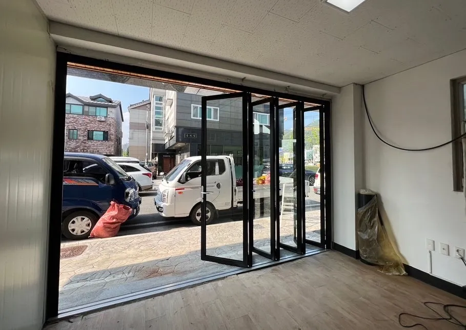양산 차량용 폴딩도어 시공 이끌림폴딩도어 숨고 숨은고수