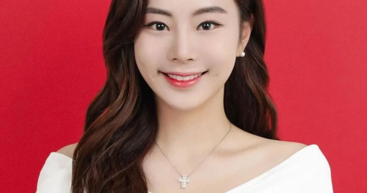 아나운서헤어메이크업쇼호스트헤어바디프로필헤어메이크업 박정은 숨고 숨은고수