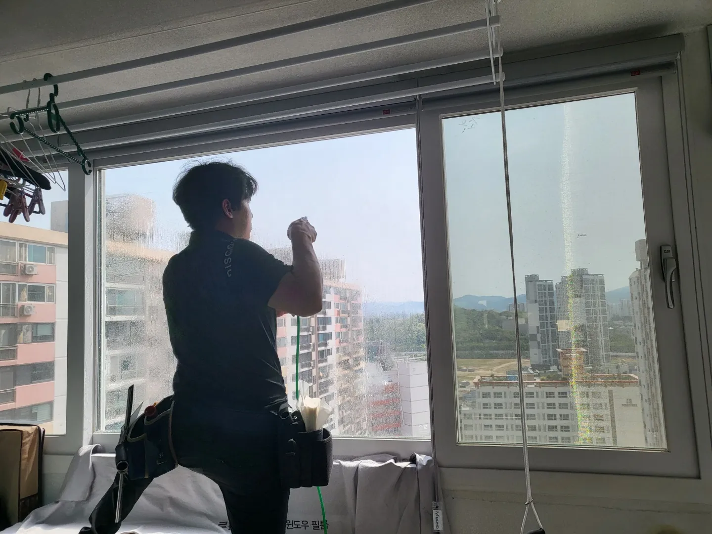 광주 운암동 현대아파트 단열필름 시공 에코뷰 단열필름 숨고 숨은고수
