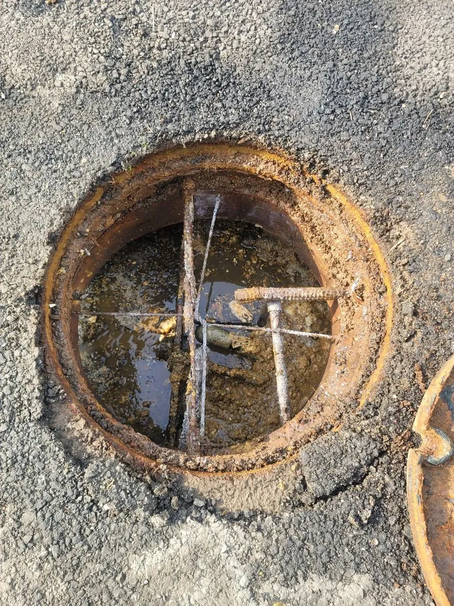 오수배관막힘으로 고압세척작업 깨끗한배관종합설비 씽크대막힘 하수구막힘 숨고 숨은고수