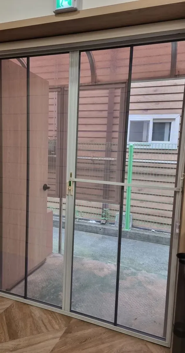 현관자동롤안전방범방충망일반망촘촘망미세망방범창 성우기 숨고 숨은고수
