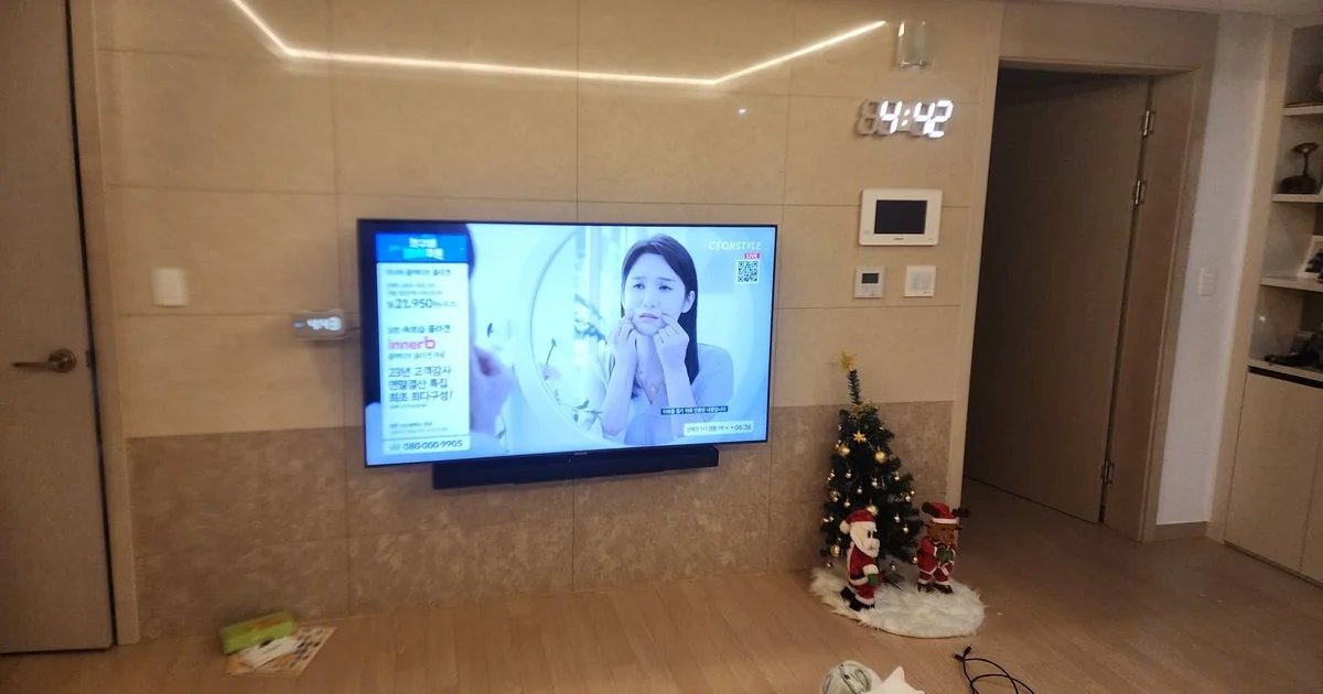 무타공시공작업 사운드바 공유기 숨김 Led시계설치 원탑tv 숨고 숨은고수