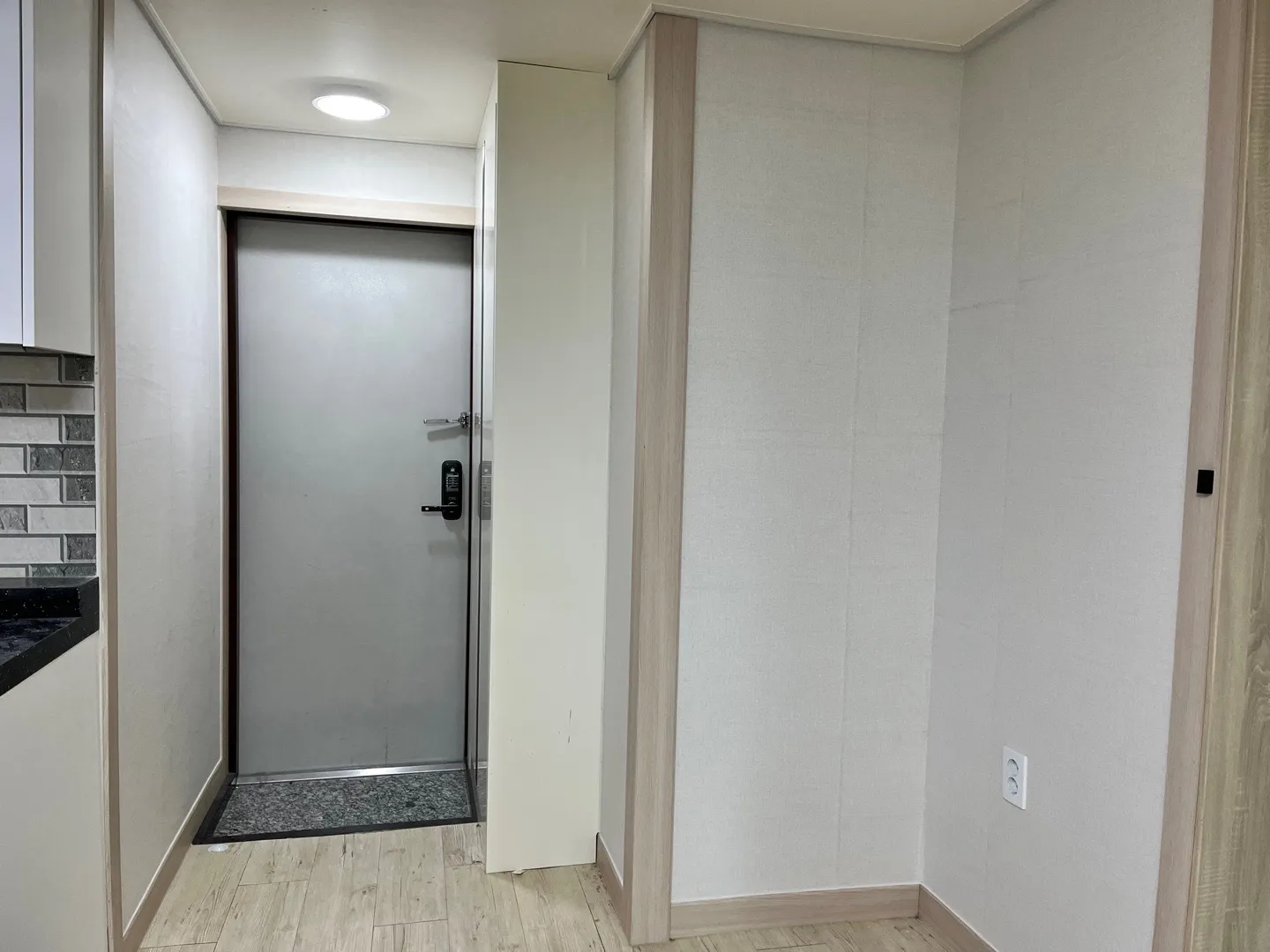 덕명동 투룸 합지 소폭 전체도배 찐도배 숨고 숨은고수