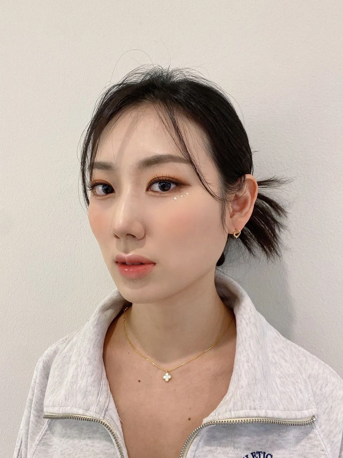 수정쌤표 메이크업💘 살롱더무드 수정실장 숨고 숨은고수