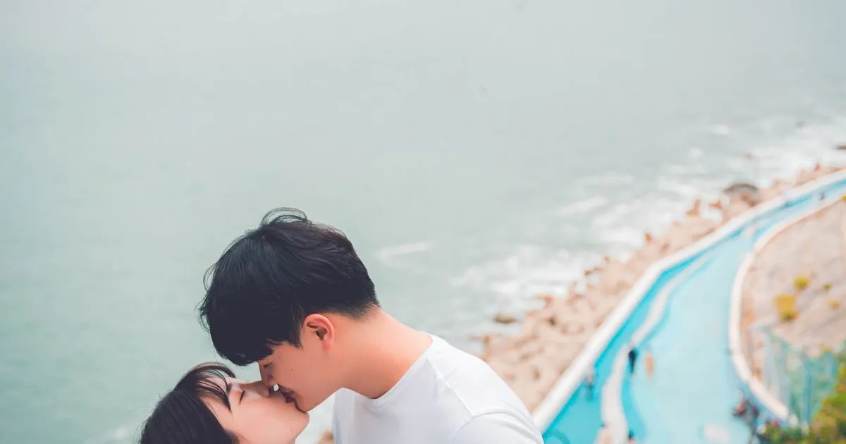 흰여울길 커플스냅 안샤픽 숨고 숨은고수