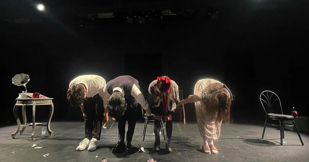 촬영and공연 포스터and커튼콜 포토 등등 조디아나 숨고 숨은고수