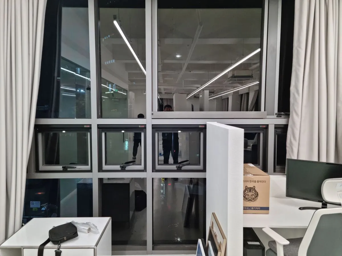 강남구 청담동 사무실 Pj상하롤 방충망 시공 Jk홈케어 숨고 숨은고수