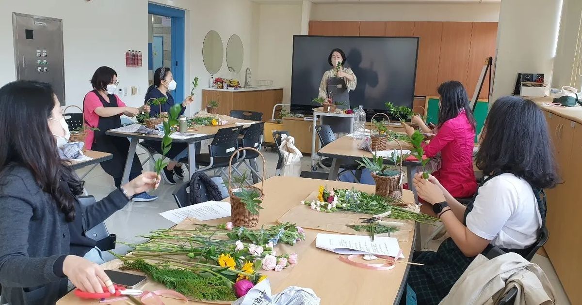 성전꽃꽂이 및 원데이레슨 최민선 숨고 숨은고수