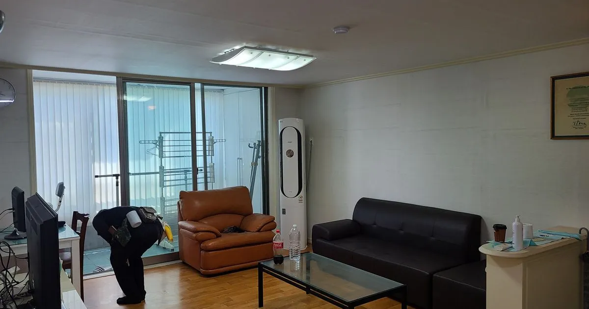 동작구 만양로 건영아파트 합지 도배시공짐있는세대 차재근 숨고 숨은고수